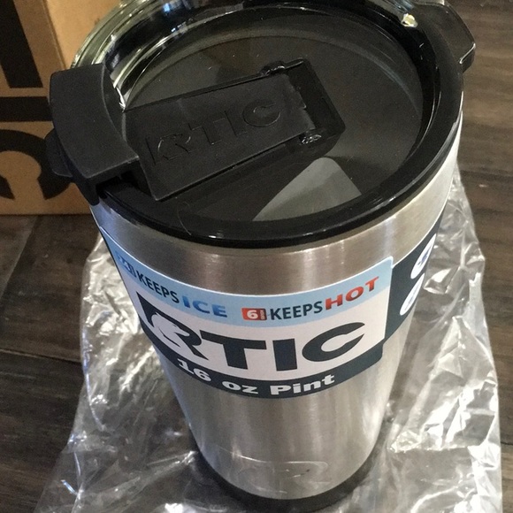 RTIC | Dining | New Rtic 6 Oz Pint Tumbler With Lid | Poshmark